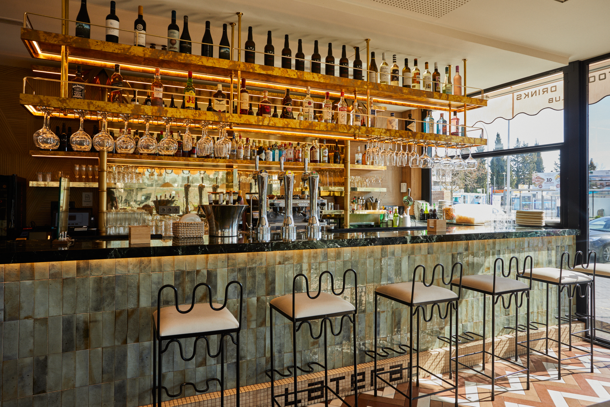 LATERAL Restaurants - LATERAL